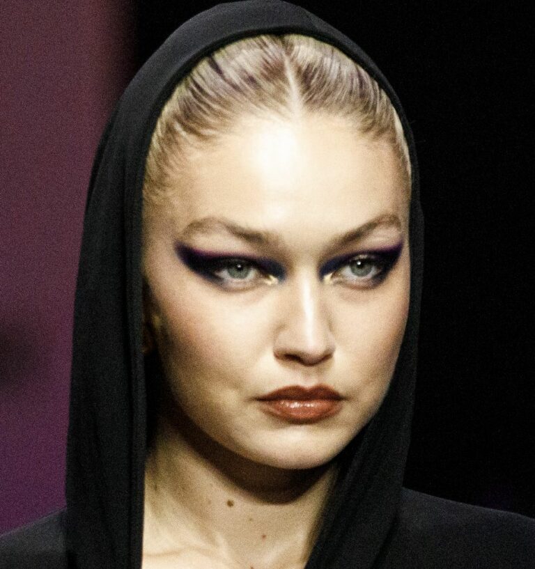 Roxo por toda parte! Se jogue na tendência do purplecore - Beleza na Web