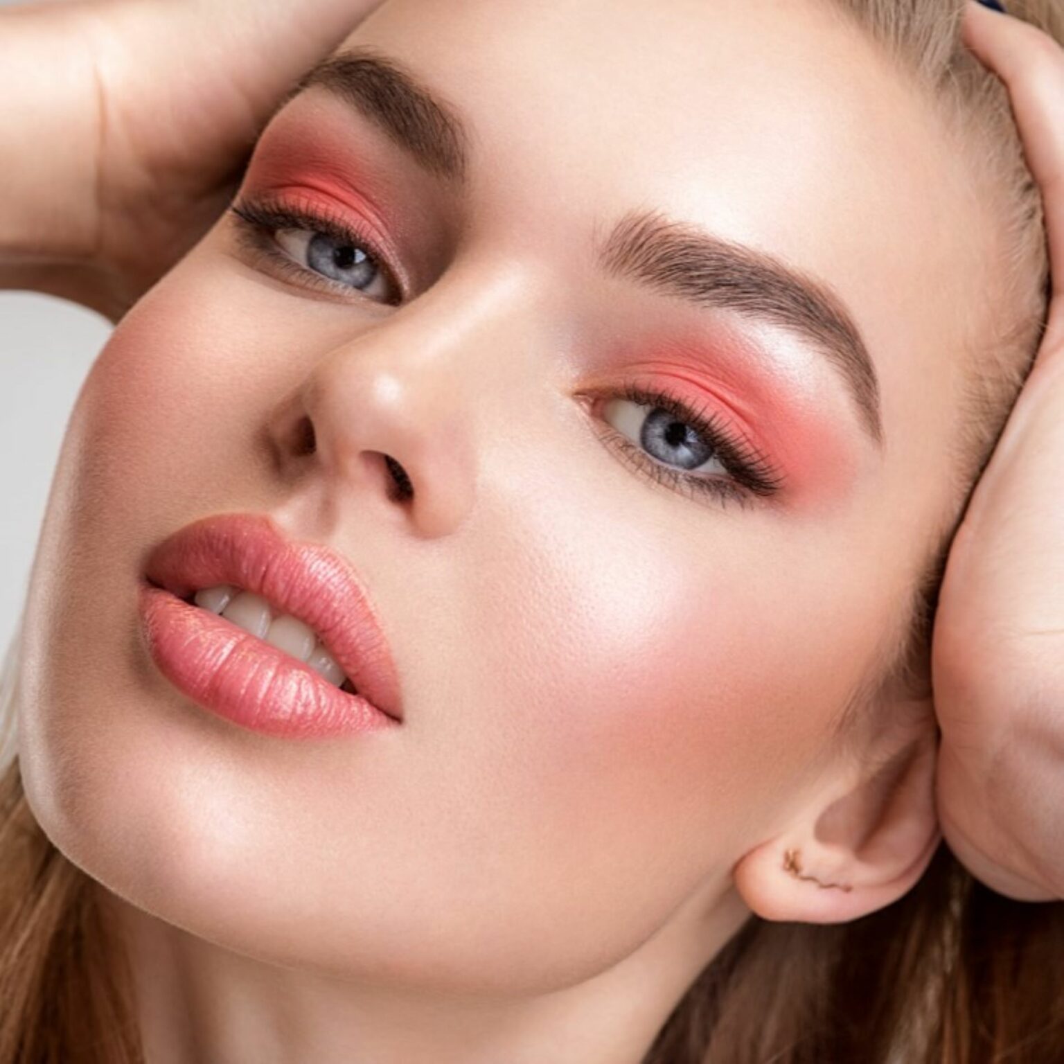 Blush pêssego: como usar na maquiagem | O Boticário