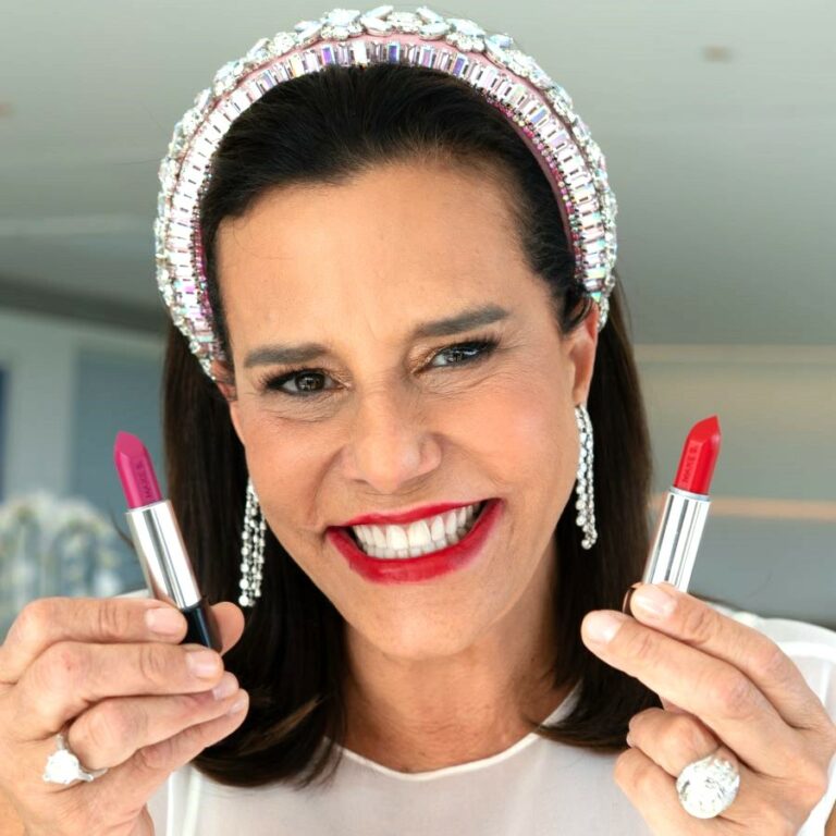 Narcisa lança batons com o Boticário: conheça os tons! | O Boticário