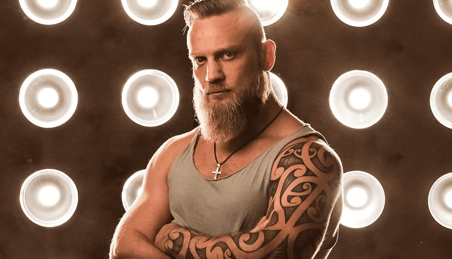 5 dicas de cuidados com a barba longa - Dr. JONES Blog